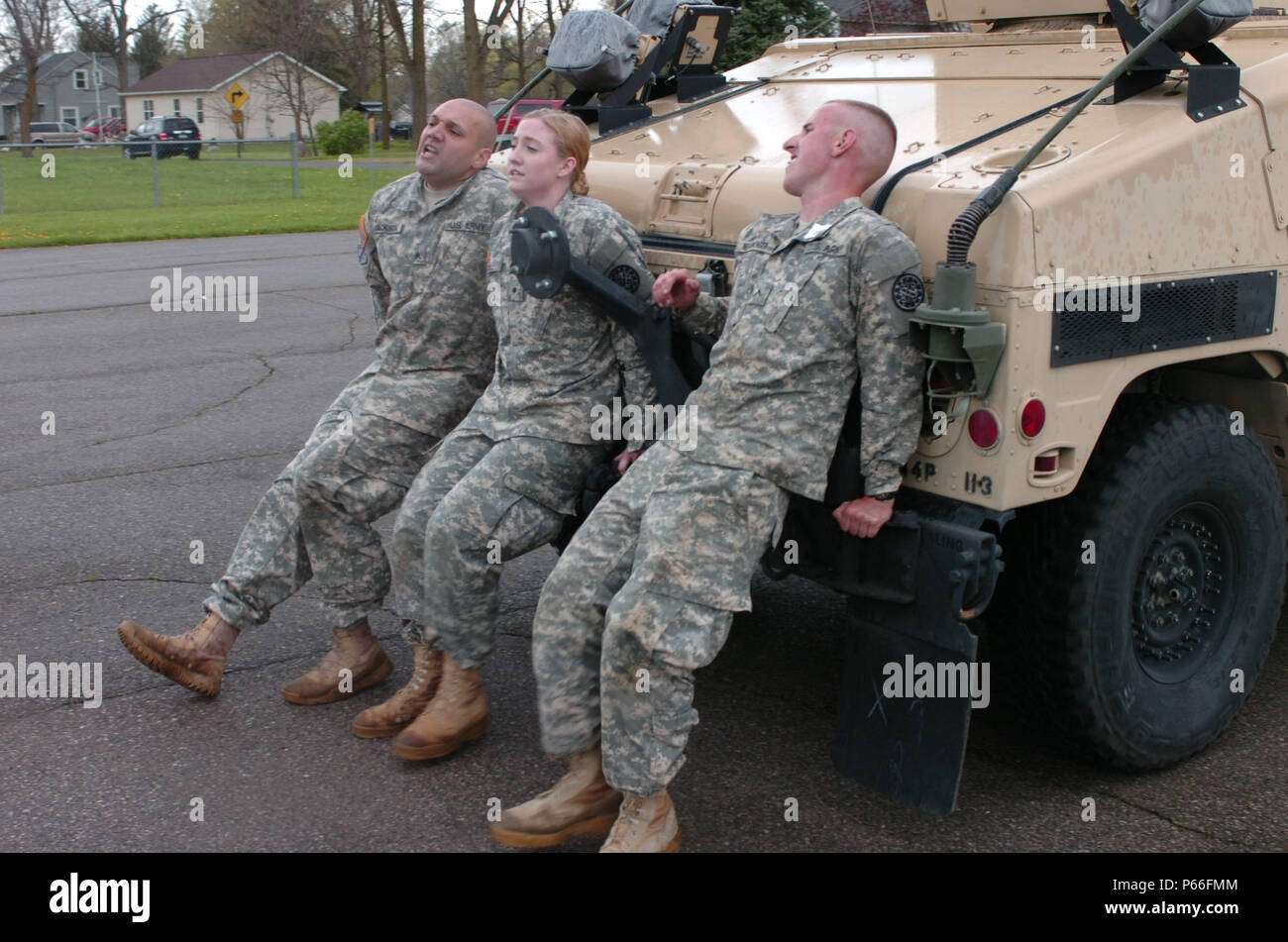 Soldiers of the 144th Military Police Company, 210th MP Battalion ...