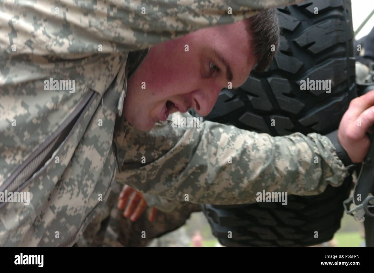 Soldiers of the 144th Military Police Company, 210th MP Battalion ...