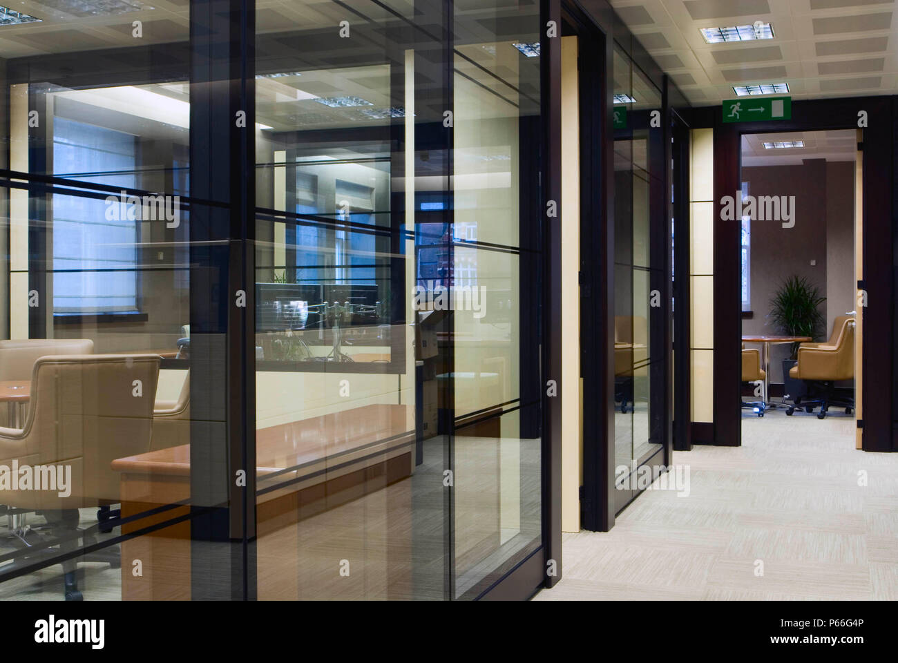 Office cubicle corridor hi-res stock photography and images - Alamy