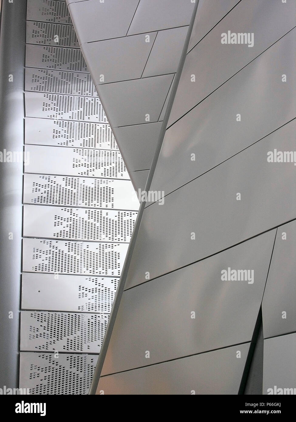Aluminium cladding interior hi-res stock photography and images - Alamy