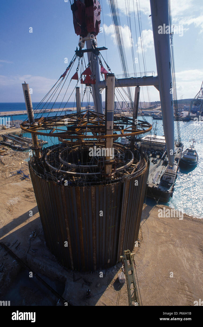 Shearlegs hi-res stock photography and images - Alamy