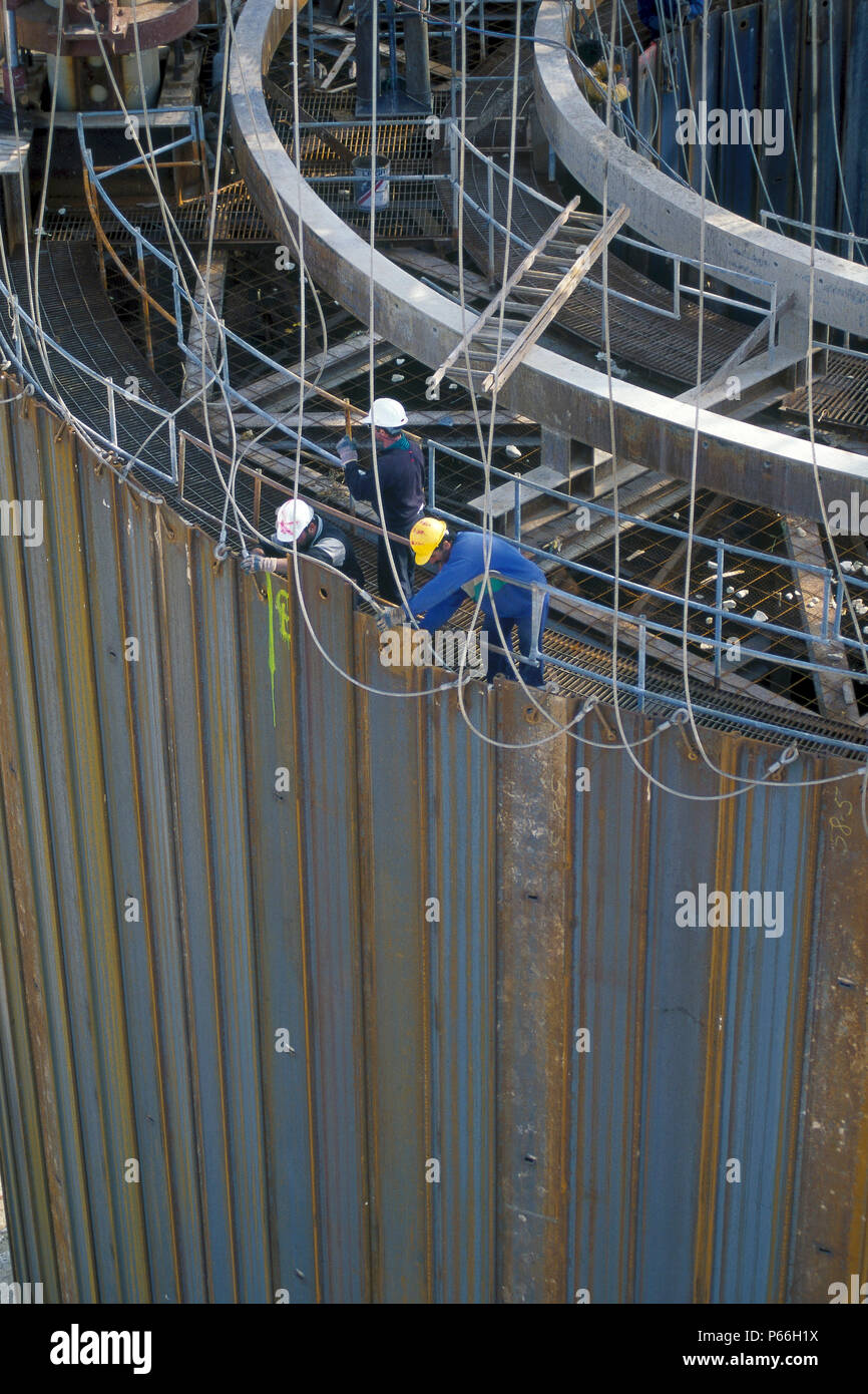 Sheet piling ladder hi-res stock photography and images - Alamy