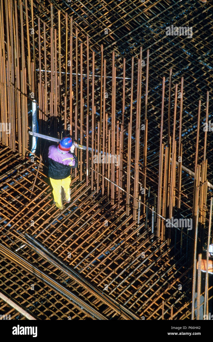 Subsea structure hi-res stock photography and images - Alamy