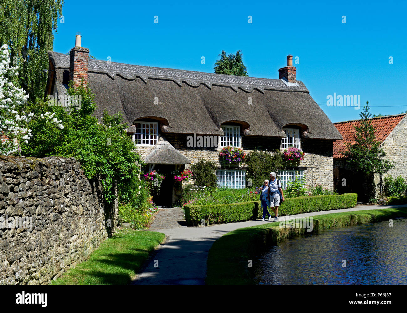 Thornton dale north yorkshire uk hi-res stock photography and images ...