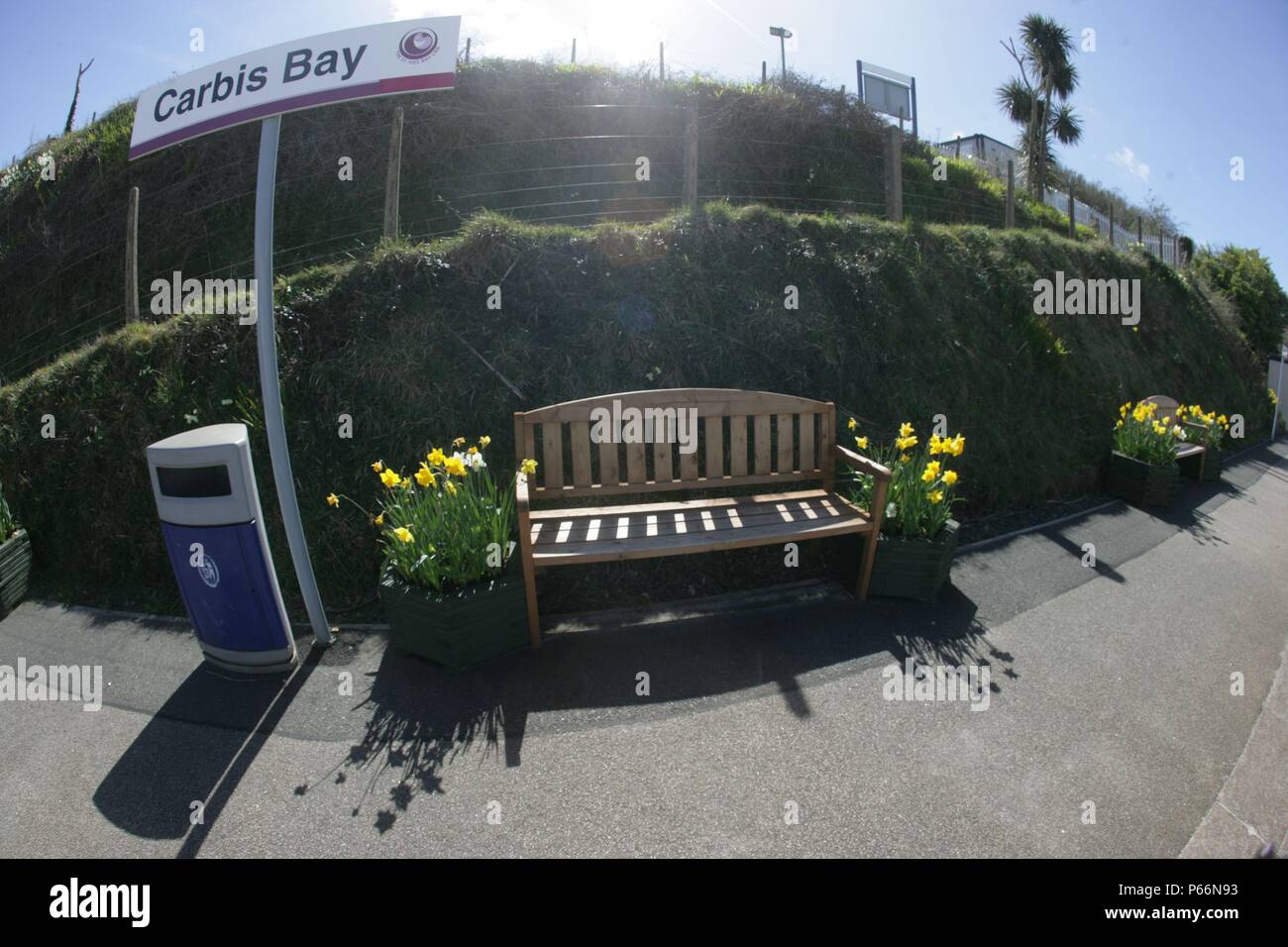 Facilities on the platform at Carbis Bay station, Cornwall. 2006 Stock ...
