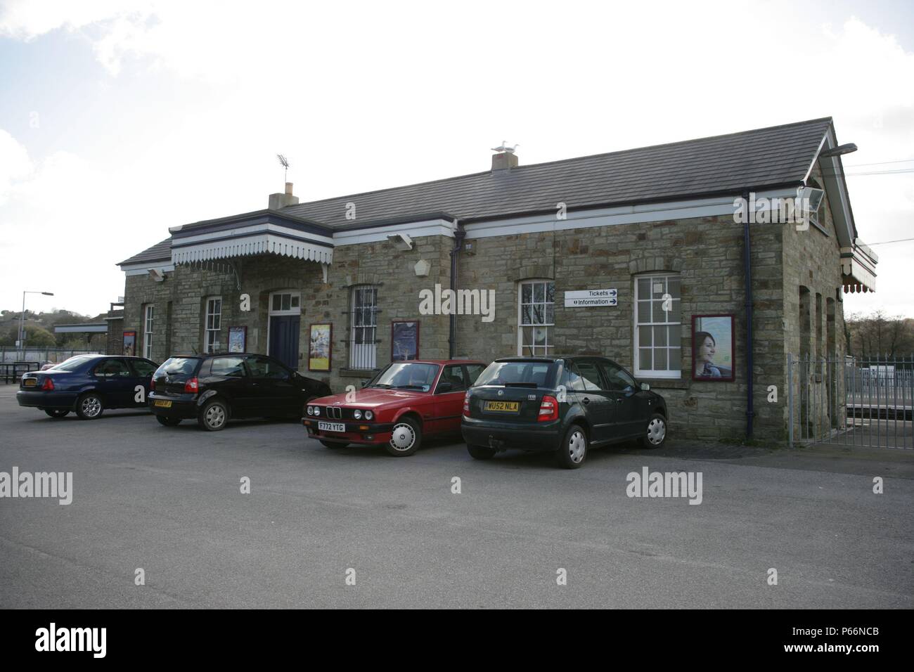 Front of the station building at Par, Cornwall, with car parking ...