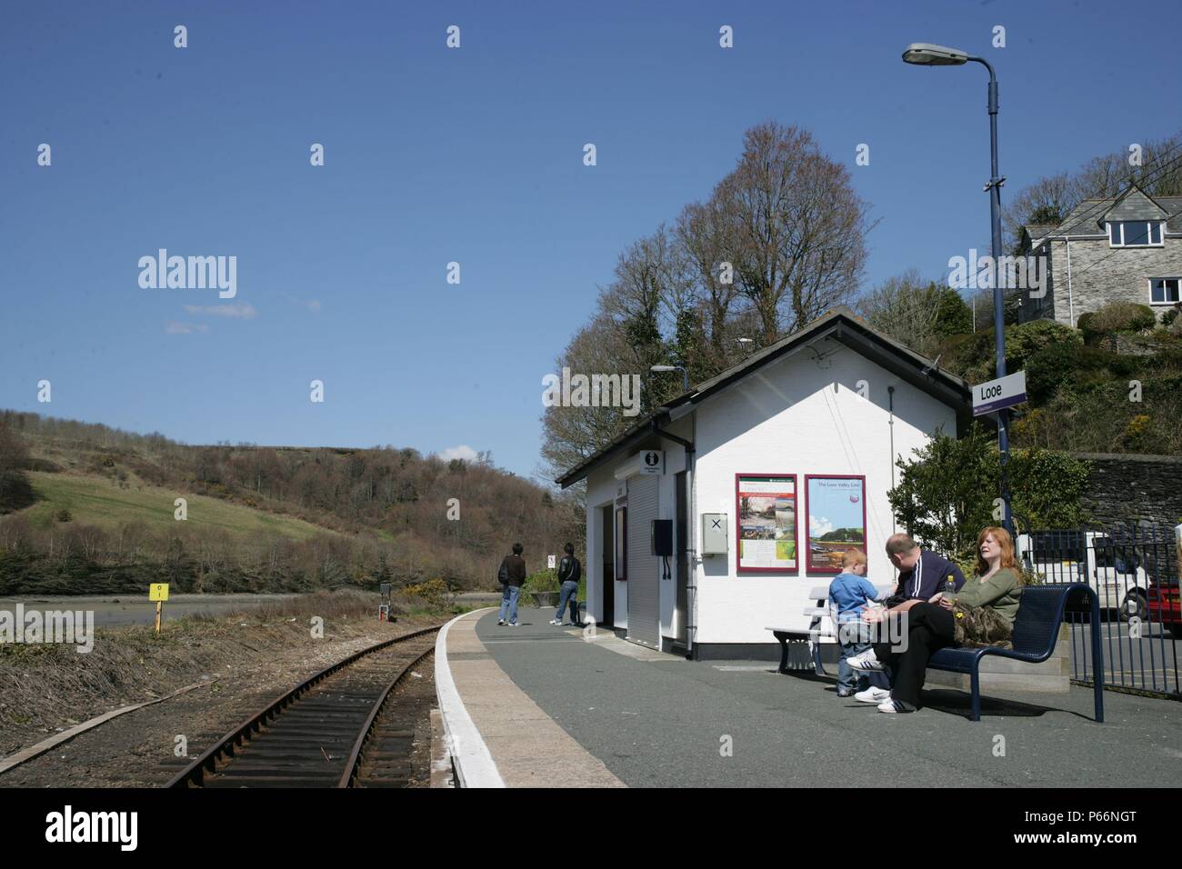 Looe station hi-res stock photography and images - Alamy