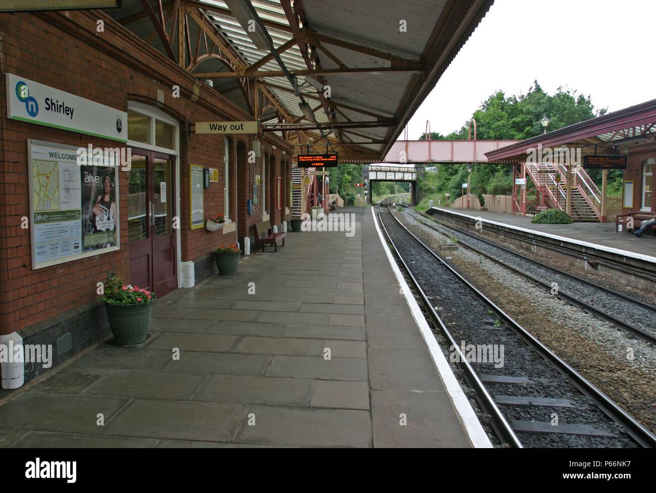 Shirley railway station hi-res stock photography and images - Alamy
