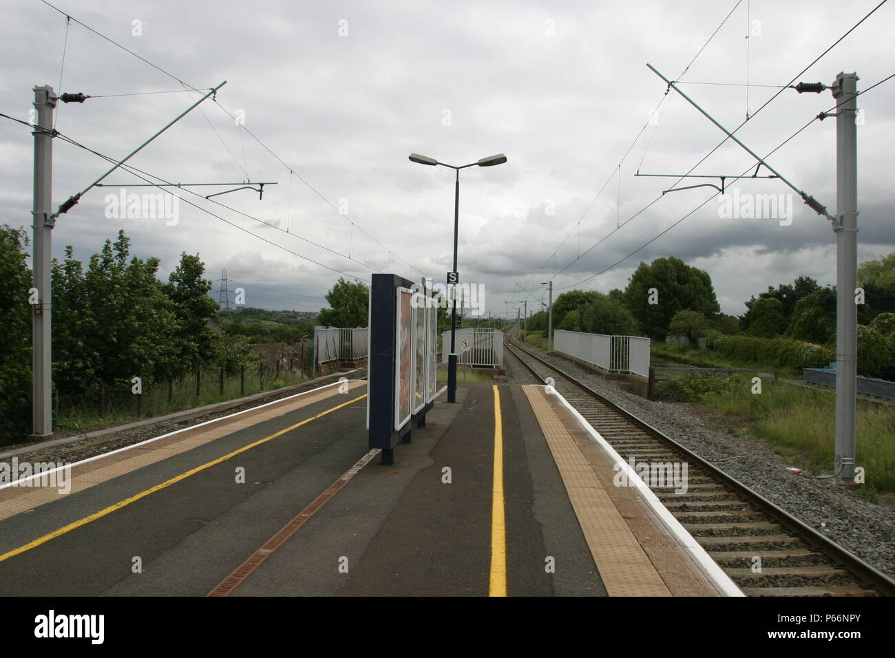Dudley port railway station hi-res stock photography and images - Alamy