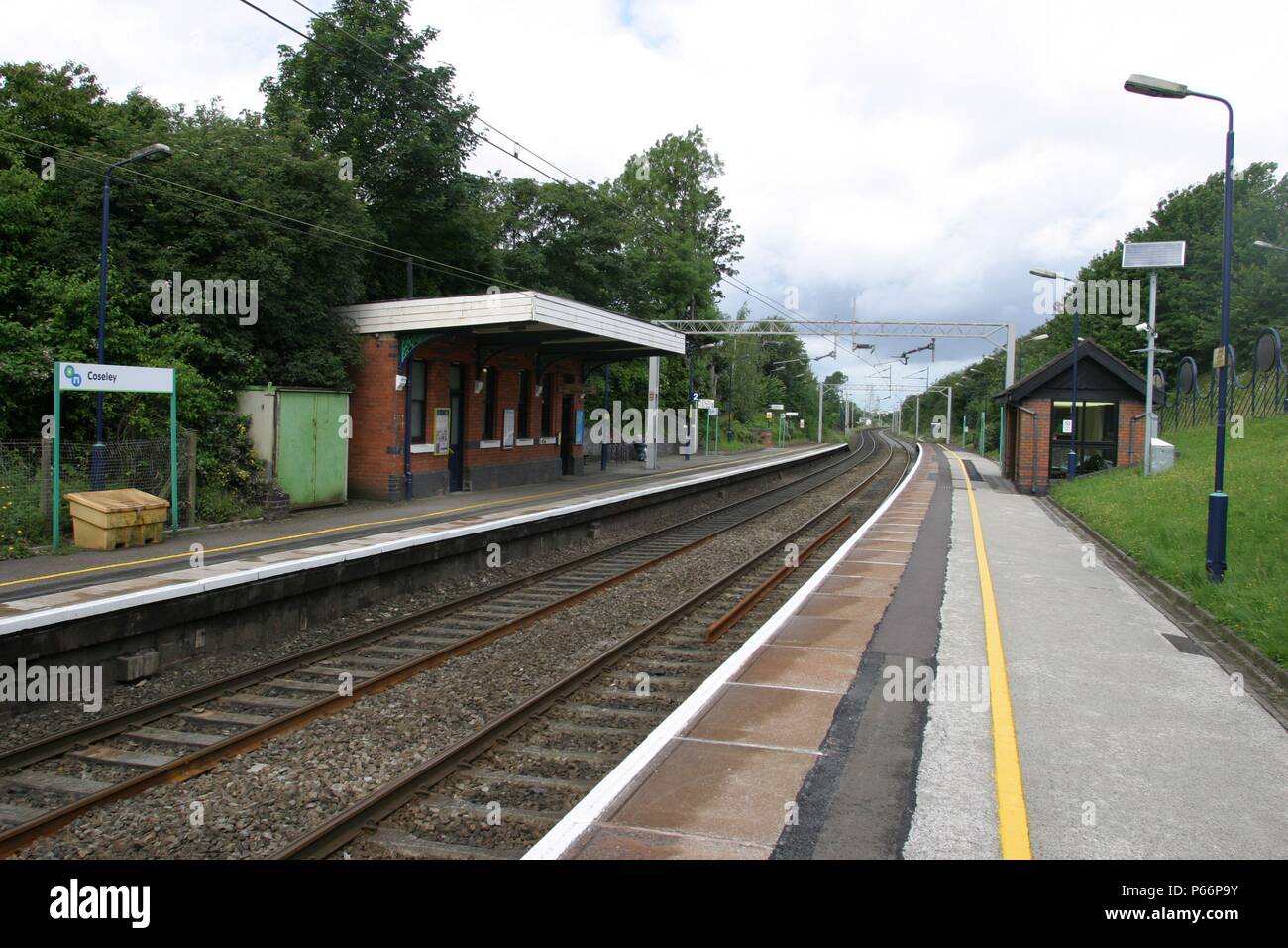 Coseley railway station hi-res stock photography and images - Alamy