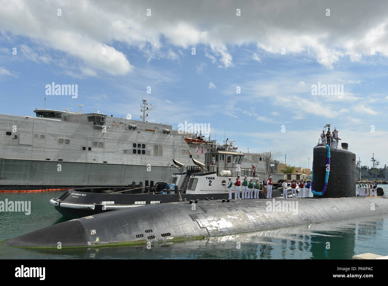 Los angeles class fast attack submarine uss charlotte ssn 766 hi-res ...