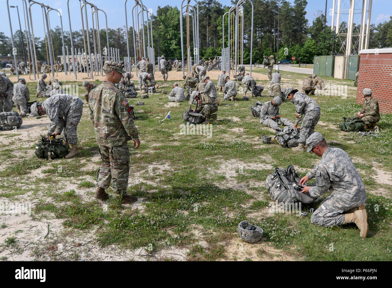 Paratroopers of the 2nd Brigade Combat Team, 82nd Airborne Division rig ...