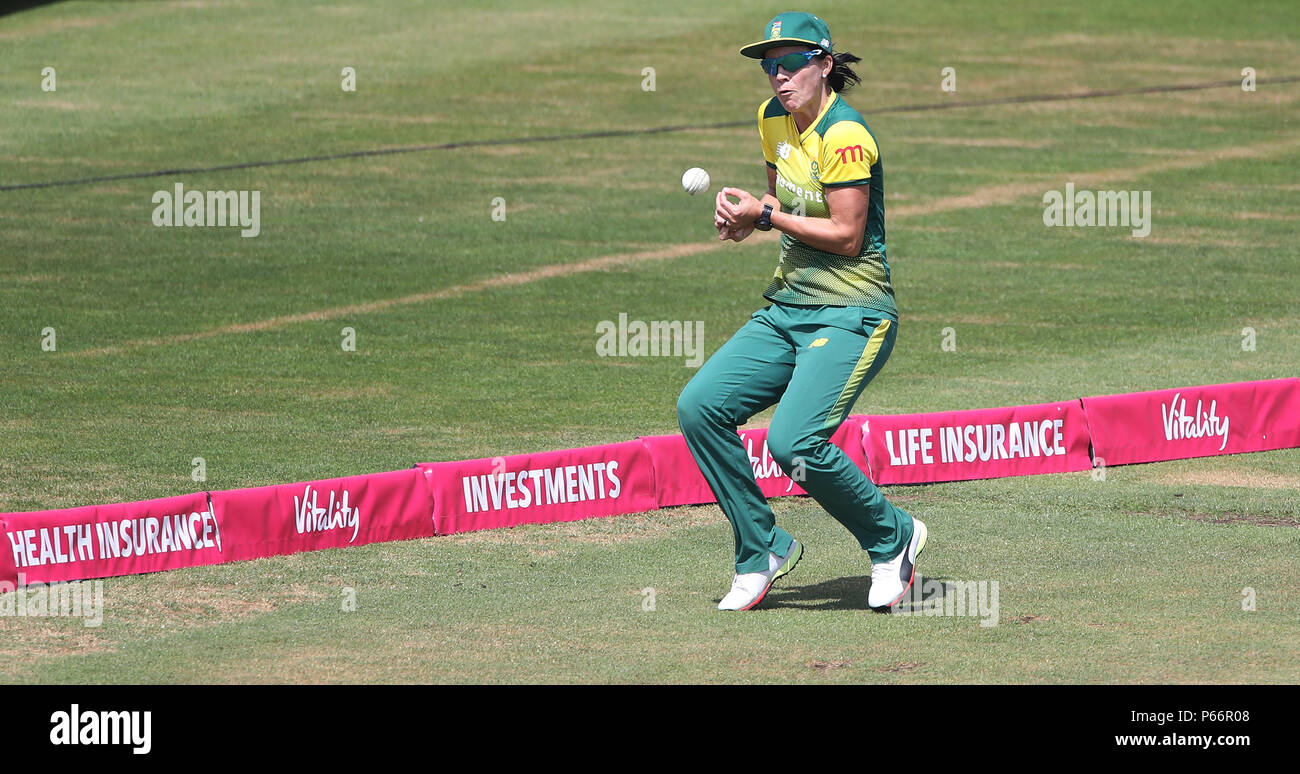 Sophie devine catch hi-res stock photography and images - Alamy