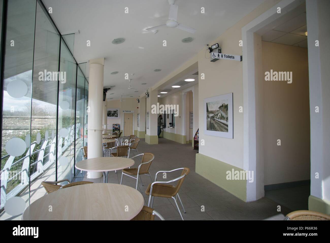 Refreshment area hi-res stock photography and images - Alamy