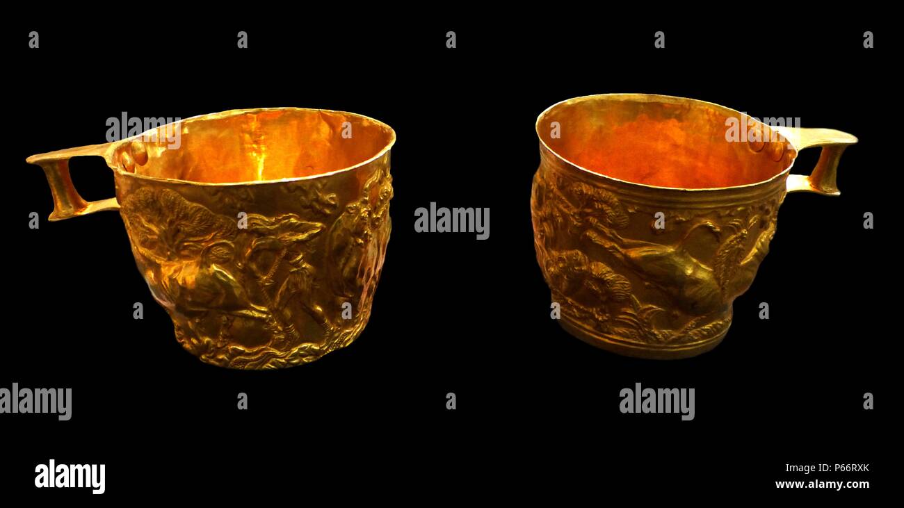 Mycenaean cup hi-res stock photography and images - Alamy