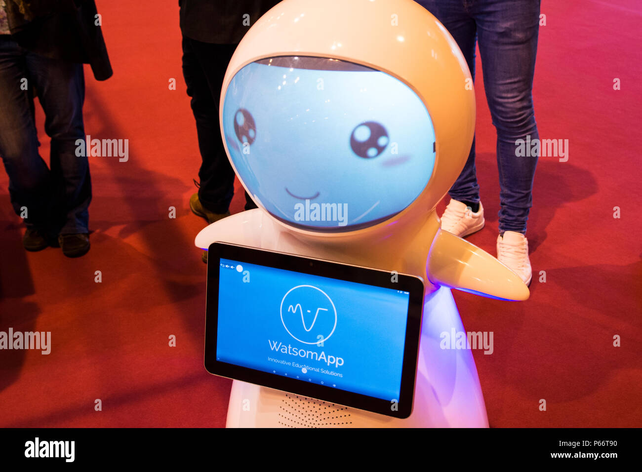 Robot pangolin hi-res stock photography and images - Alamy