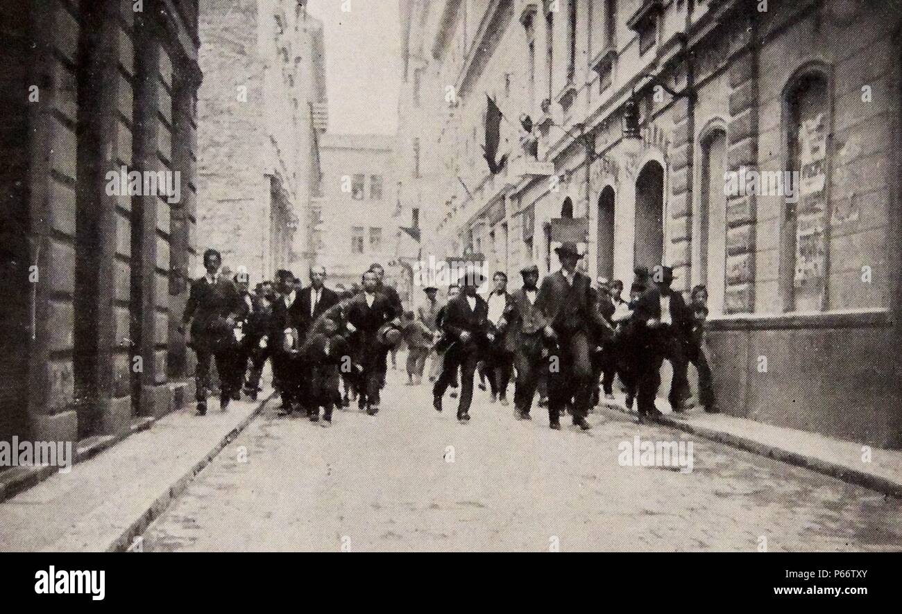 World war one wwi austria celebration crowds croatia hi-res stock ...