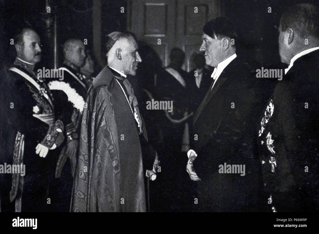 Adolf hitler hi-res stock photography and images - Alamy