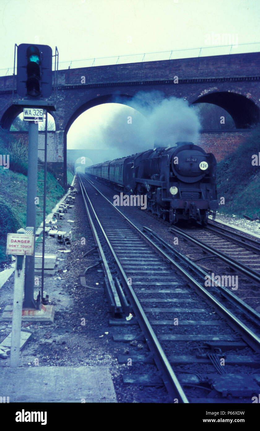 An up express races through Winchester behind former Southern Railway ...