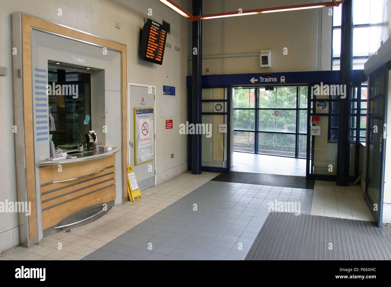 Booking hall at Jewellery Quarter station, Birmingham. 2007 Stock Photo ...