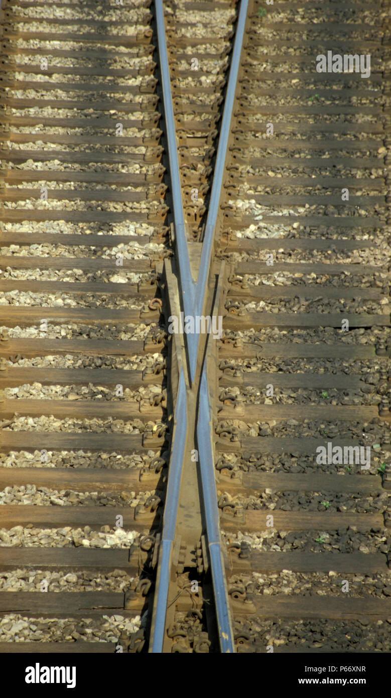Points cross over hi-res stock photography and images - Alamy