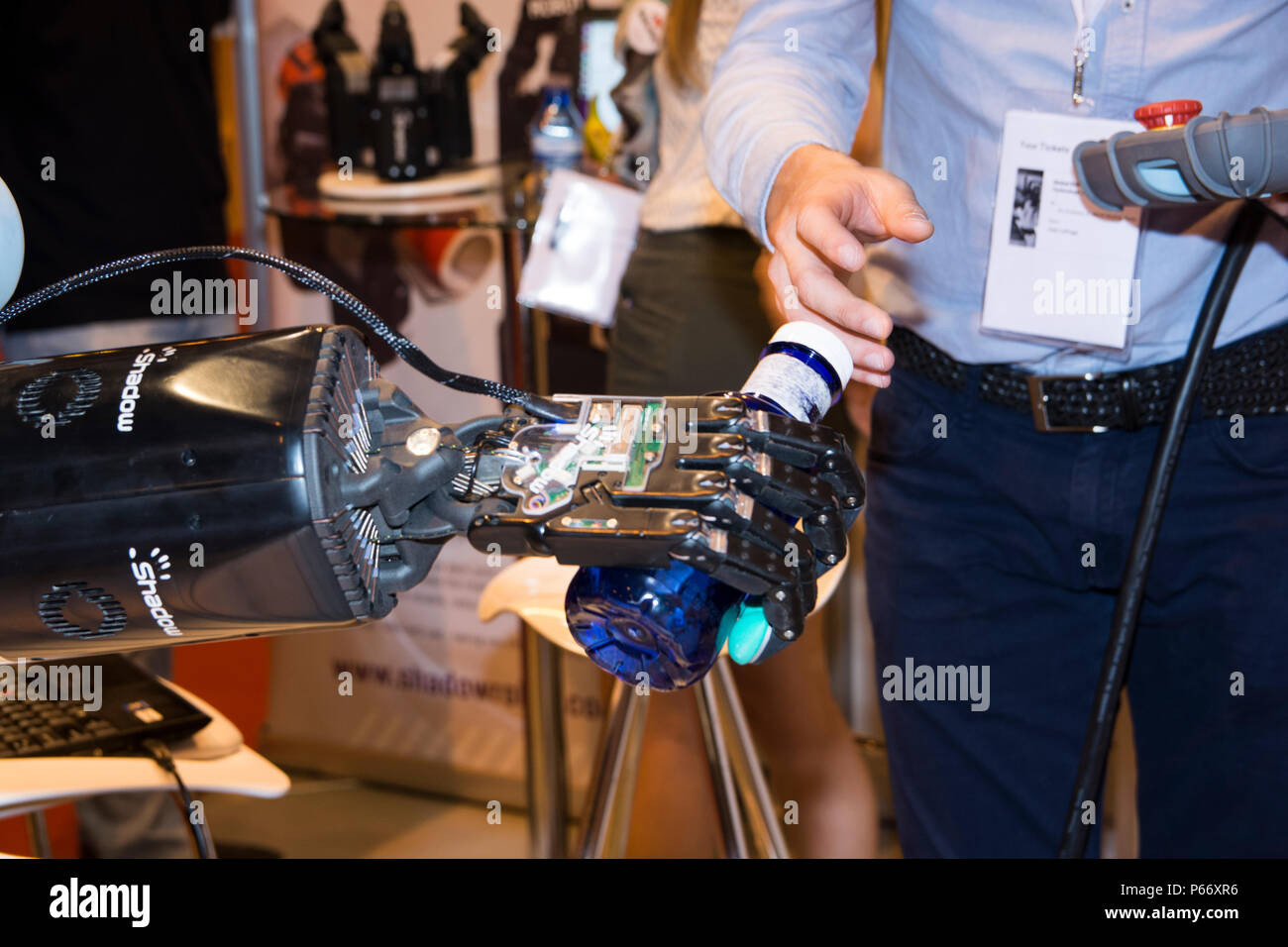 Arm robot bottle hi-res stock photography and images - Alamy