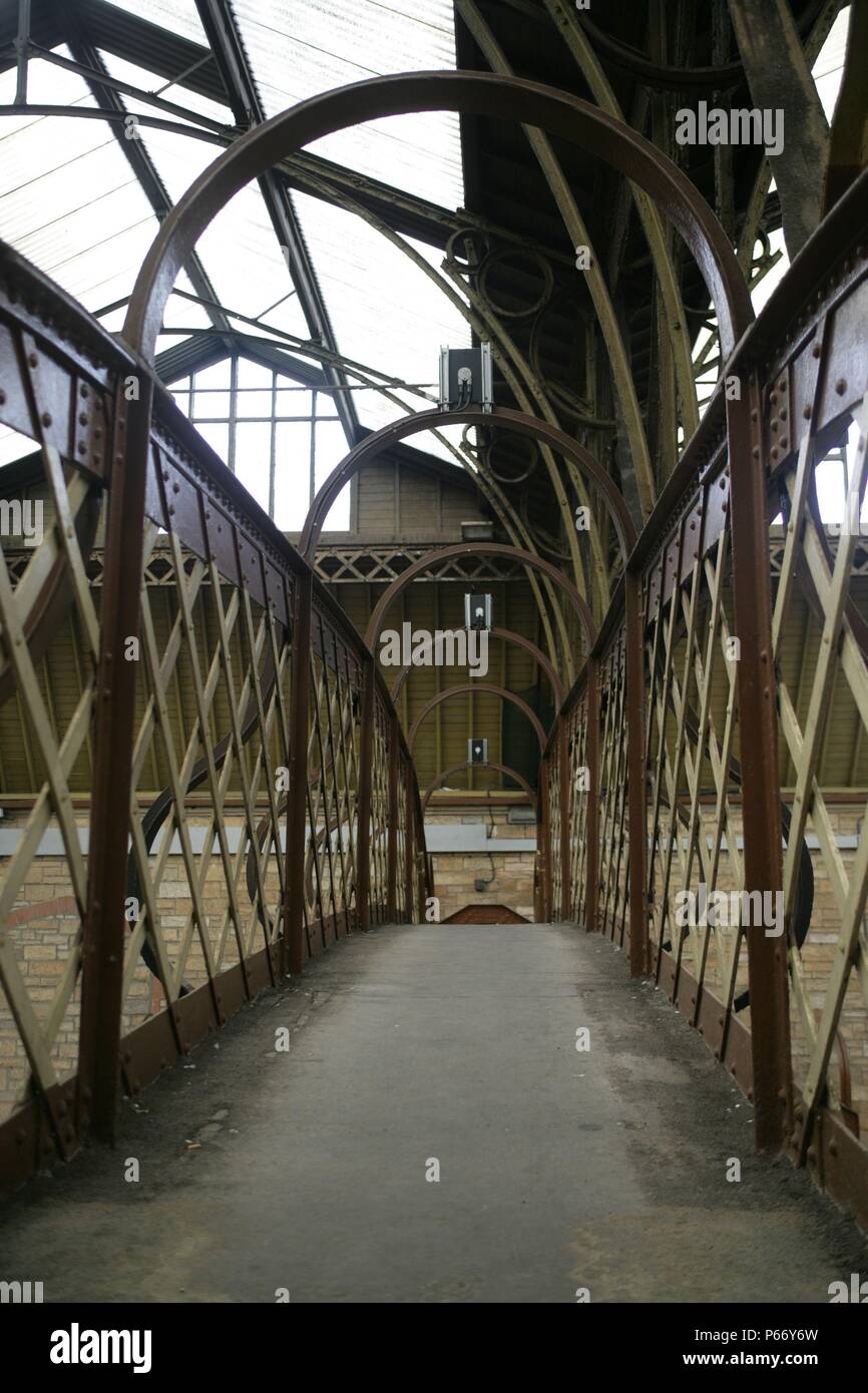 Pedestrian access over one of the footbridges at Perth station ...