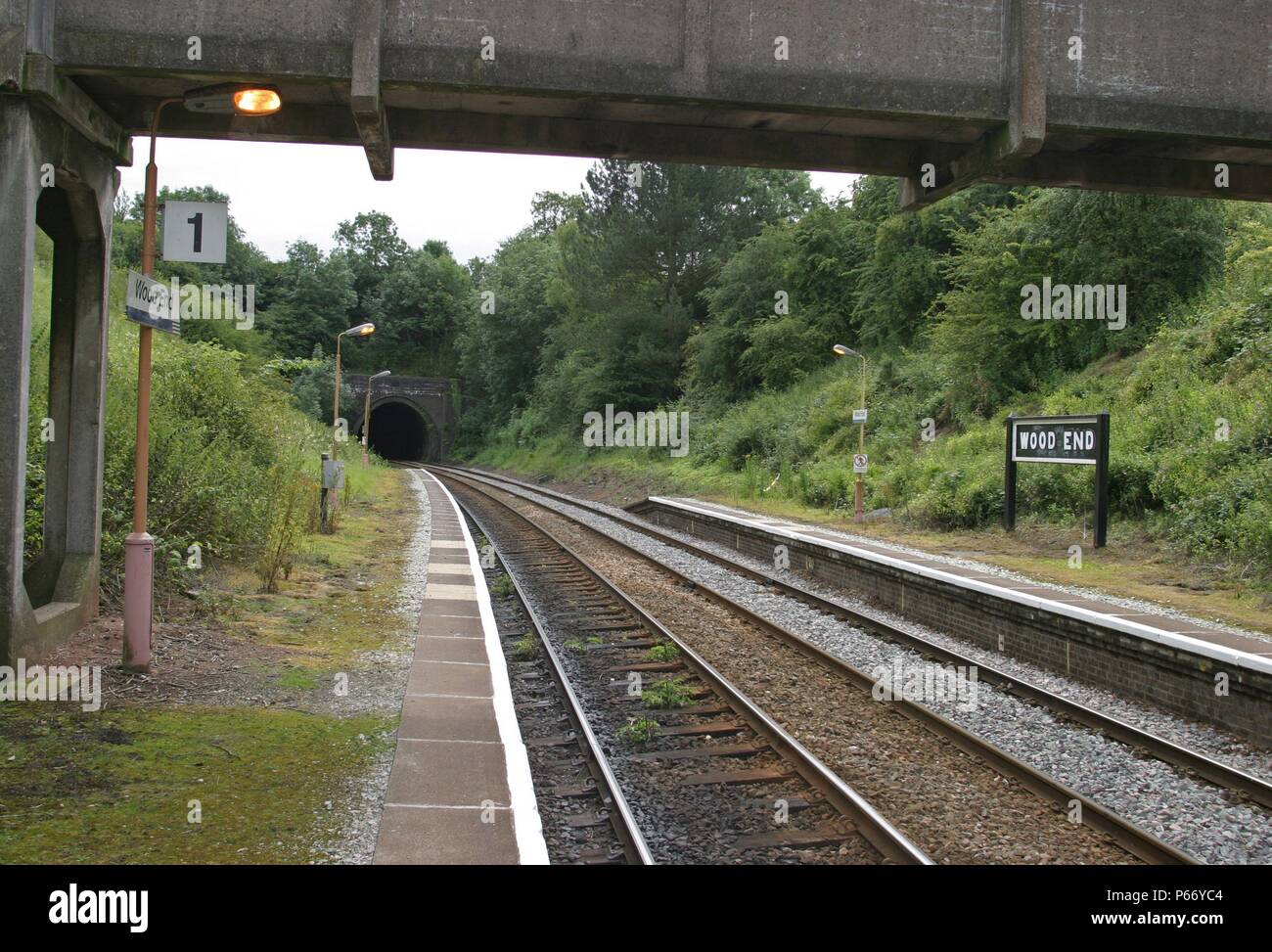 Platform end view at Wood End station, Warwickshire, with platform ...