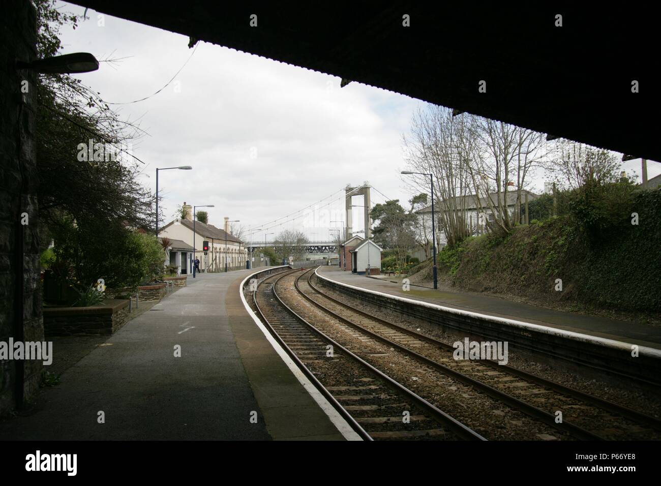 View from saltash railway station hi-res stock photography and images ...