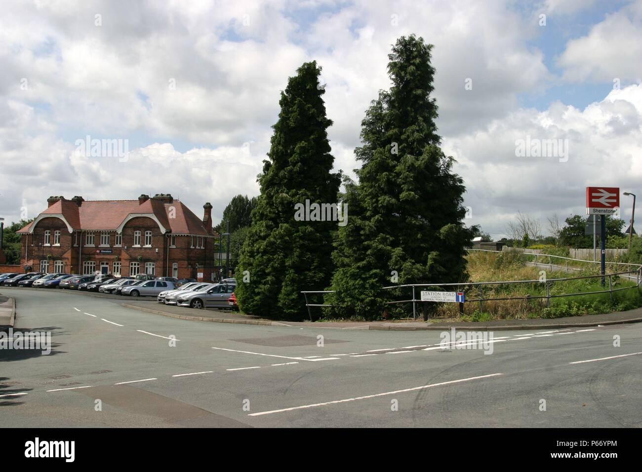 Shenstone road hi-res stock photography and images - Alamy