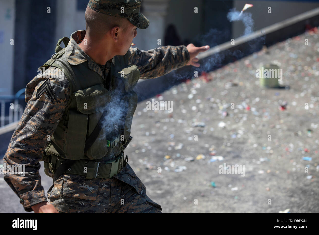 Guatemala Soldier with Guatemalan Mountain Brigade help the volcanic ...