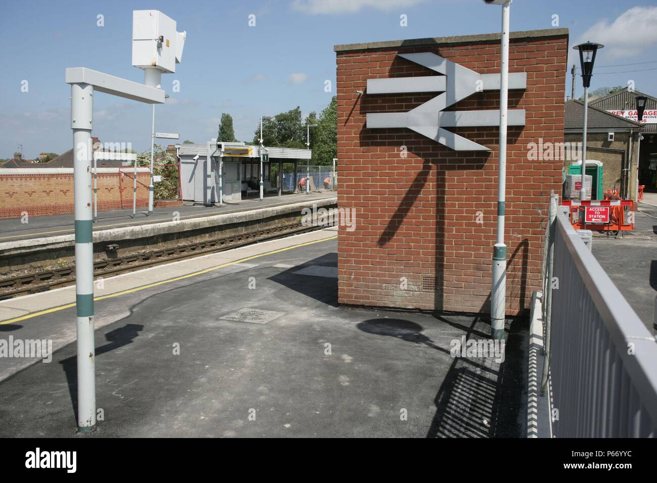 Smitham station hi-res stock photography and images - Alamy