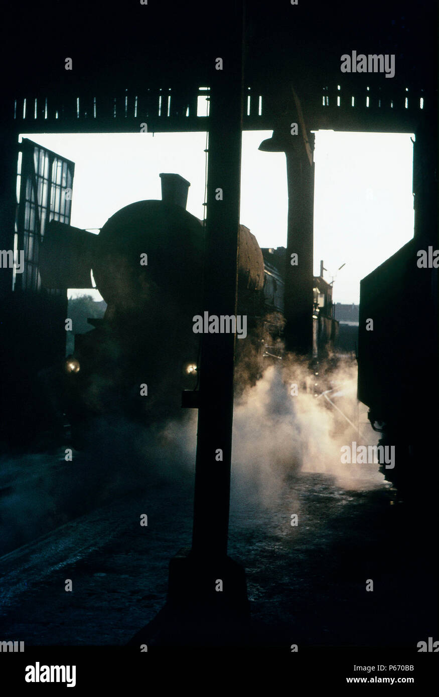 The class 52, 2-10-0, German Kriegslokomotiv was one of the most ...