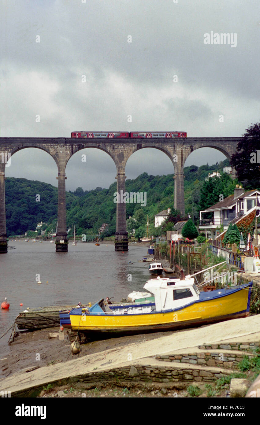 The Devon and Cornish branchlines are worked by various DMU trainsets ...