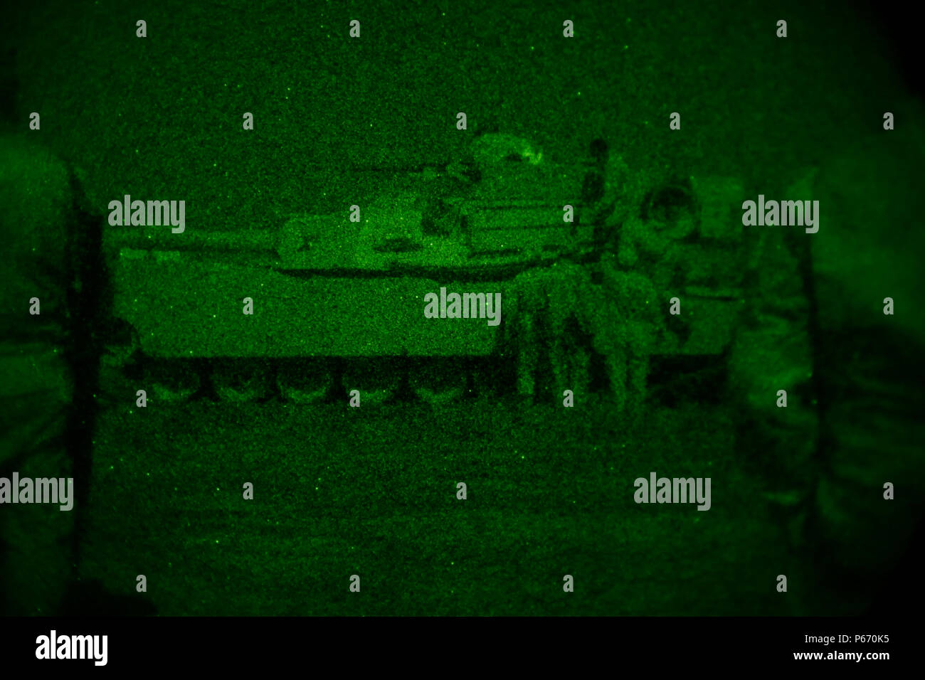 M1 tank at night hi-res stock photography and images - Alamy