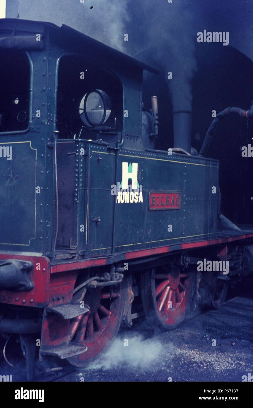 4 4 2 tank locomotive hi-res stock photography and images - Alamy