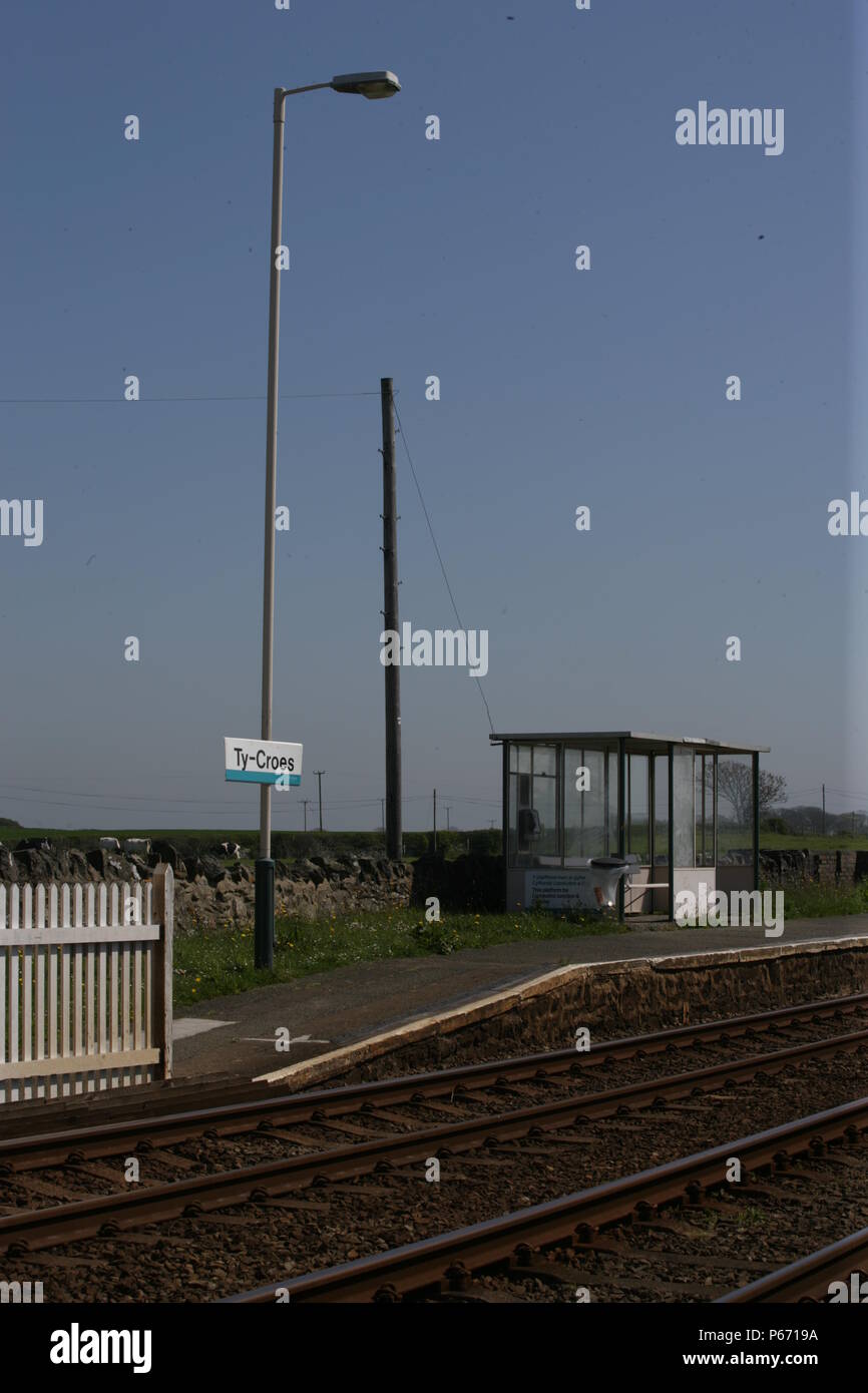 View of the platform at Ty Croes station, Anglesey showing the waiting ...