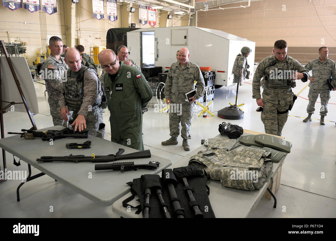 Opsec hi-res stock photography and images - Alamy