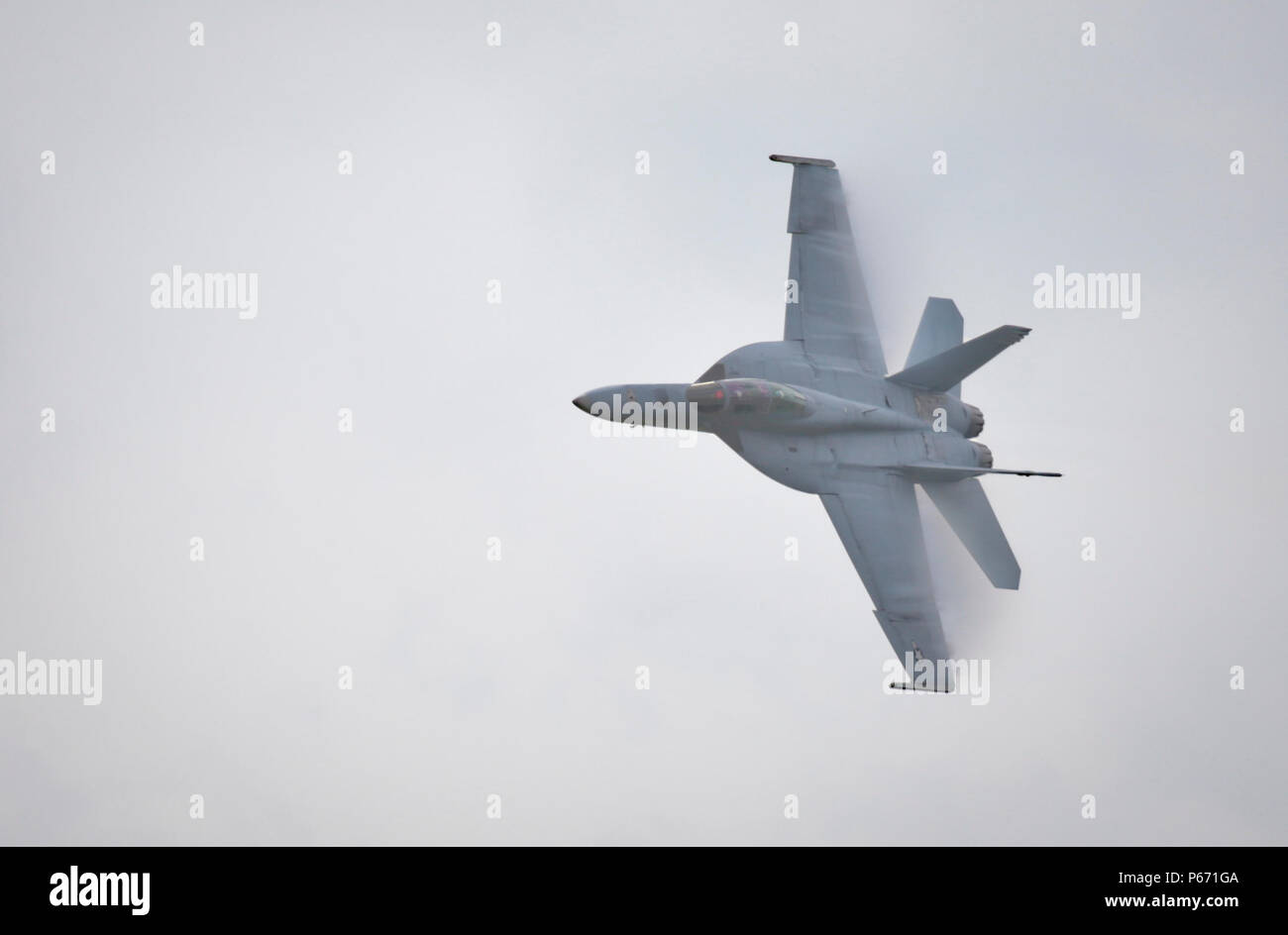 A U.S. Navy F/A-18 Superhornet from Strike Fighter Squadron 106 ...