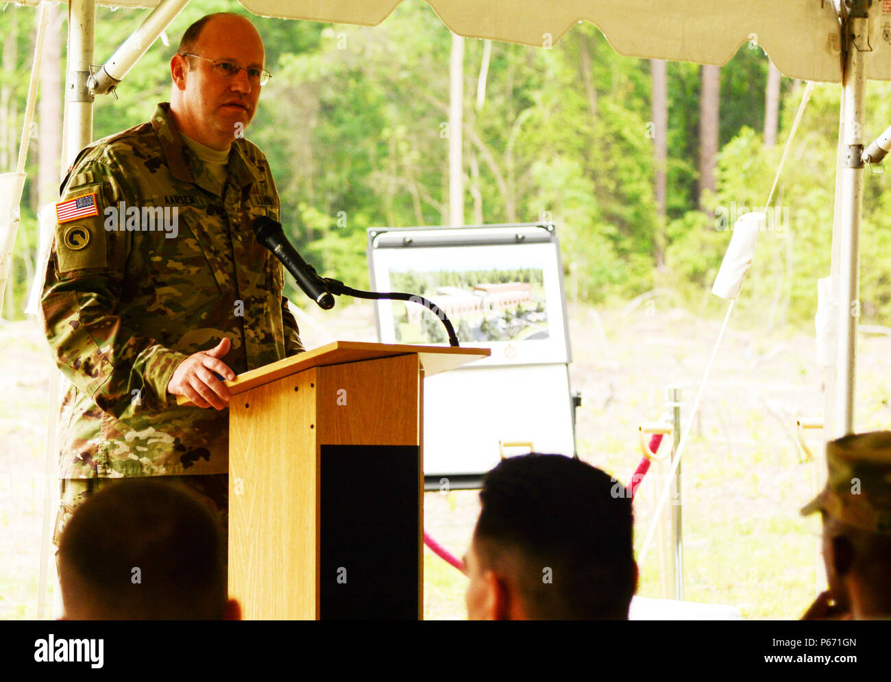 Assistant commander 94th training division hi-res stock photography and ...