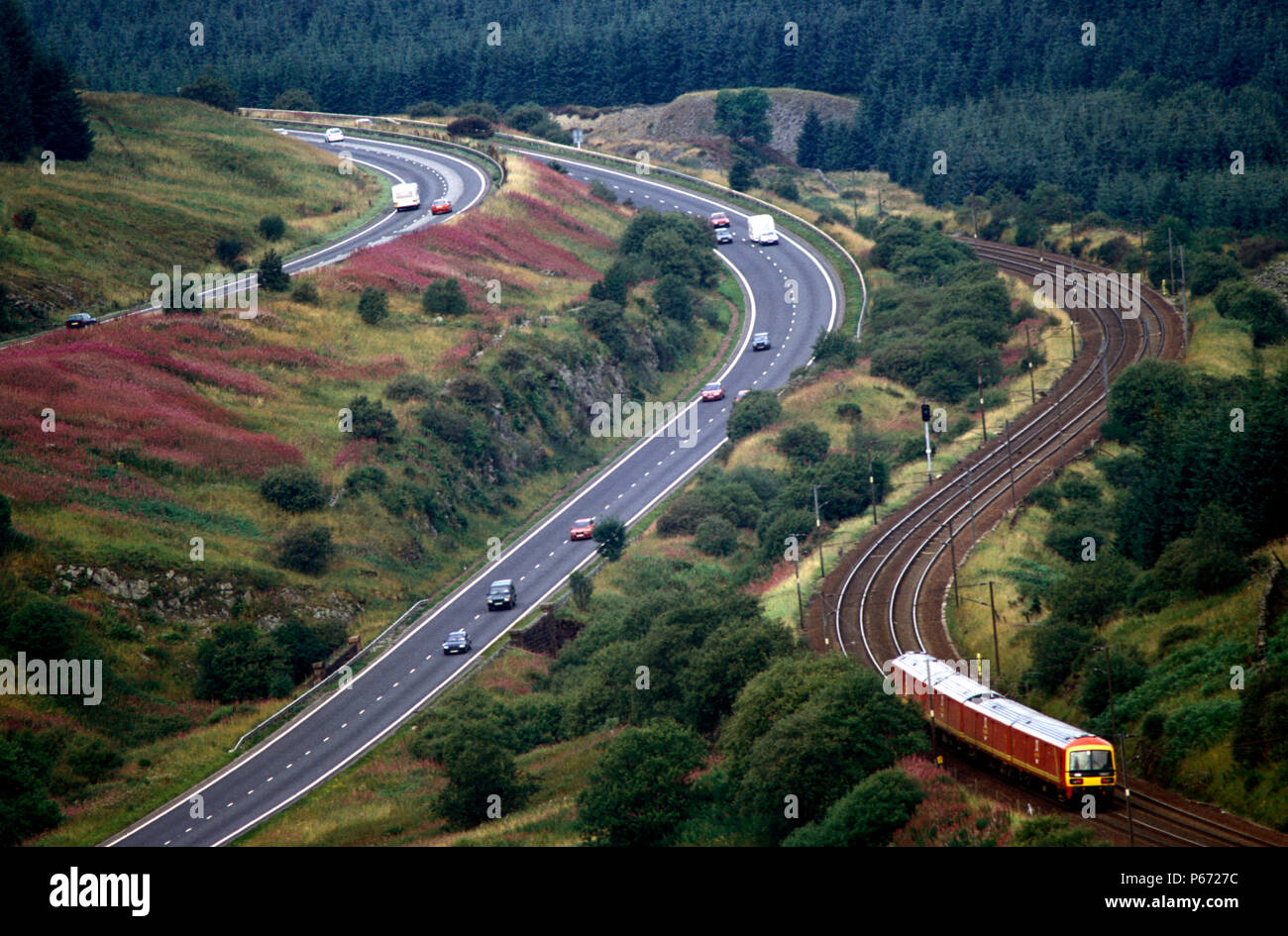 Royal mail train hi-res stock photography and images - Alamy