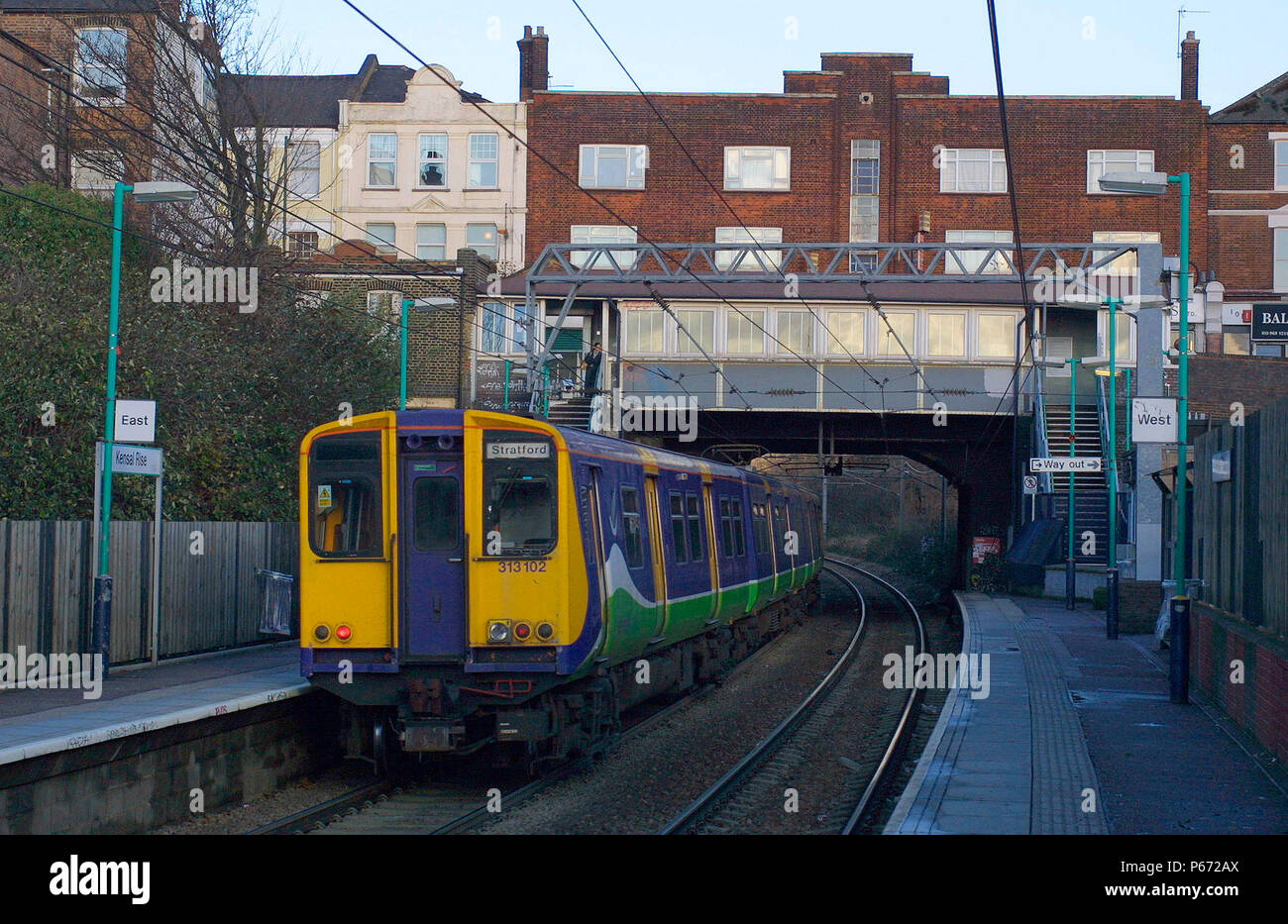 A Silverlink Metro service at Kensal Rise station on the North London ...