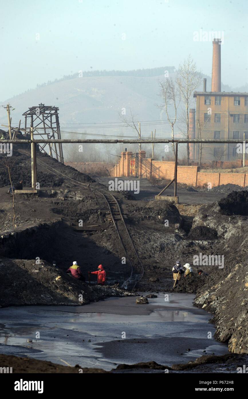 Slurry ponds hi-res stock photography and images - Alamy