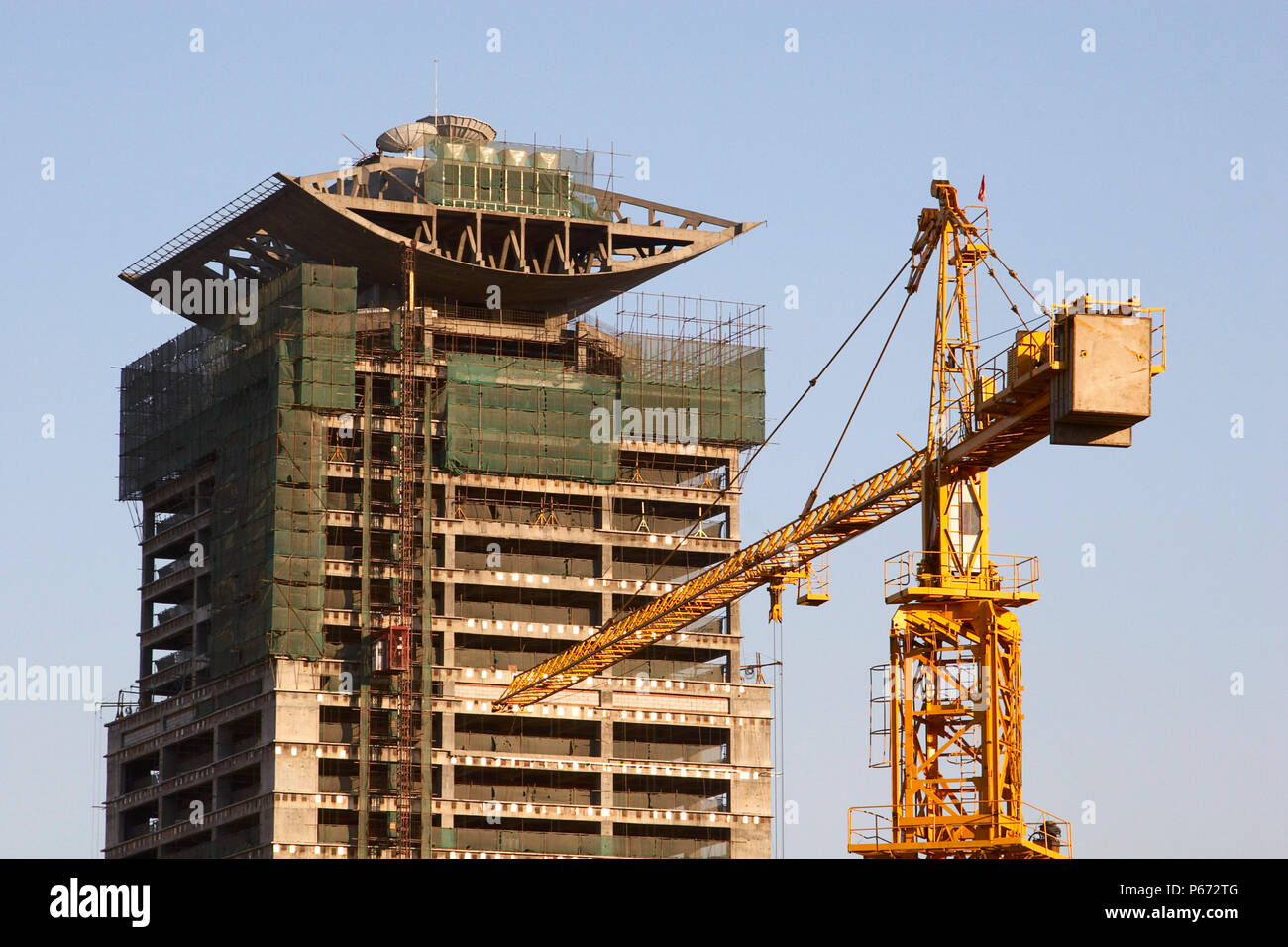 Tower Crane on Beijing construction site Stock Photo - Alamy