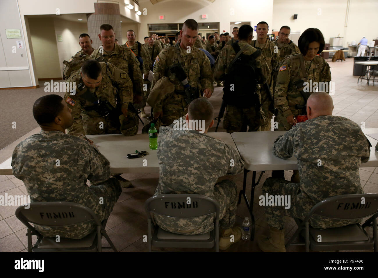 Soldiers assigned to the 863rd Engineer Battalion, 282nd Engineer ...