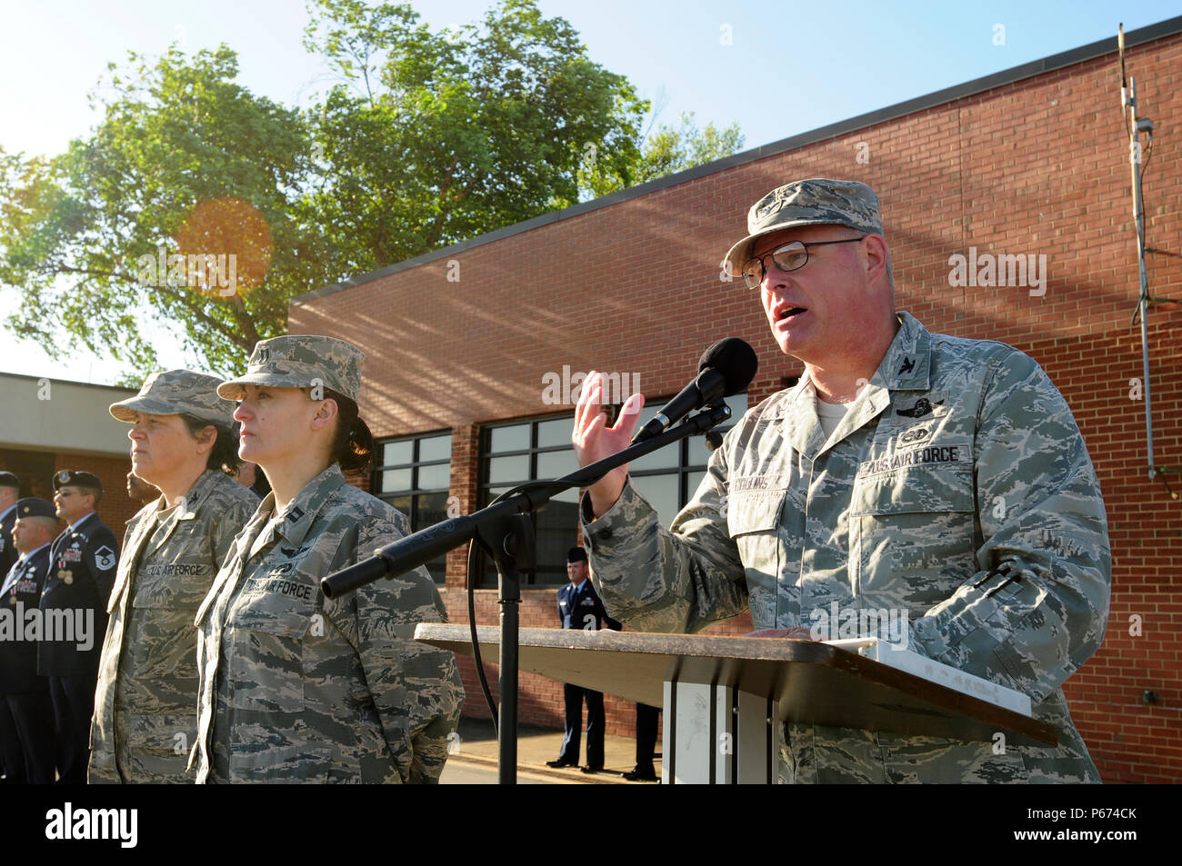 145th aw hi-res stock photography and images - Alamy