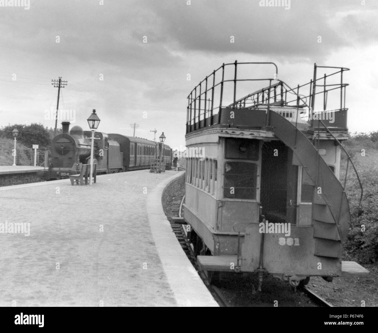 Heavy rail hi-res stock photography and images - Alamy