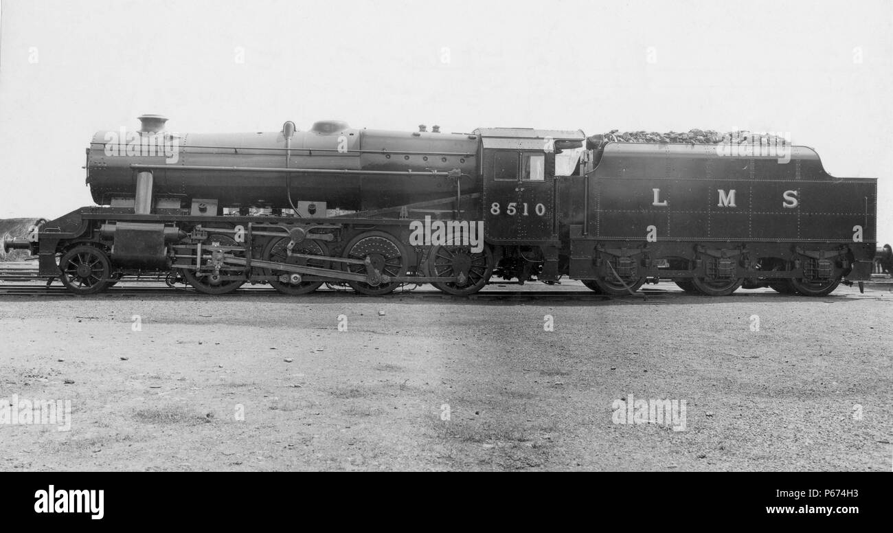 Lms stanier 8f 2 8 0 locomotive hi-res stock photography and images - Alamy