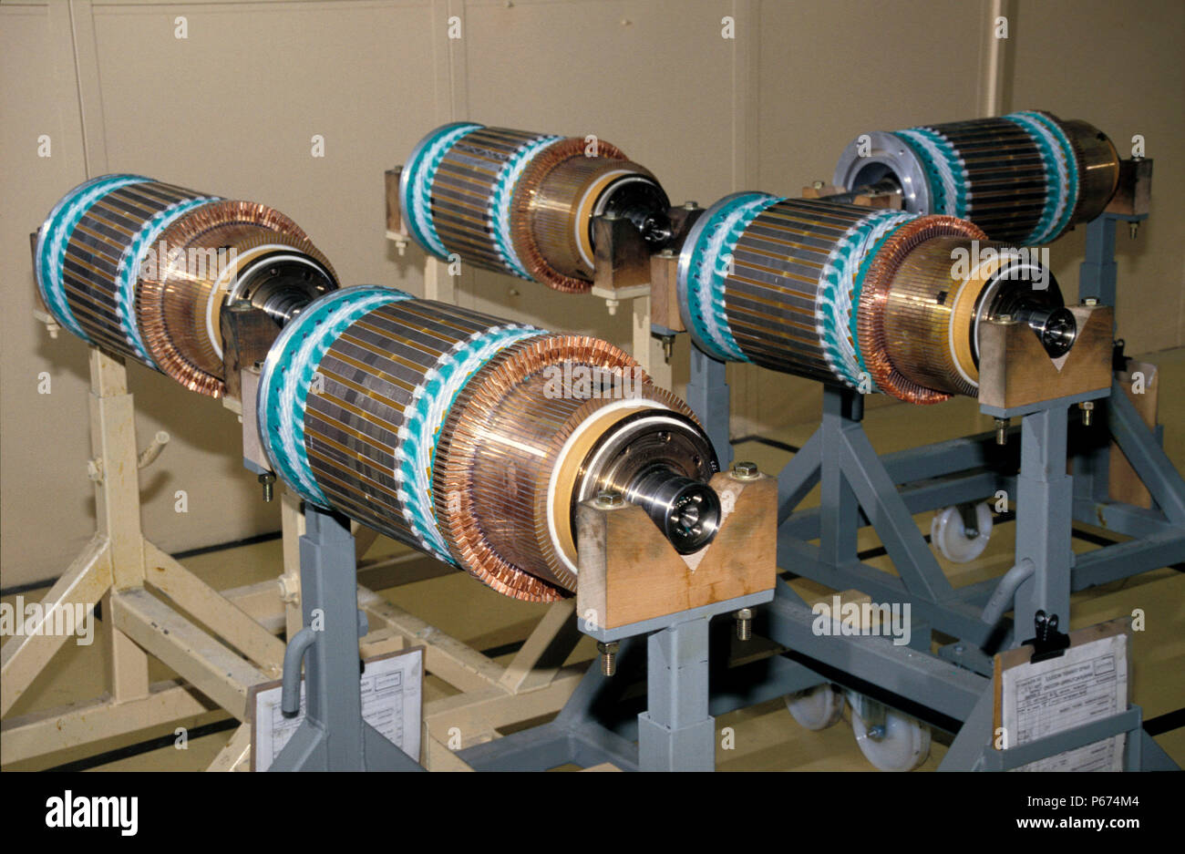 Brush traction hi-res stock photography and images - Alamy