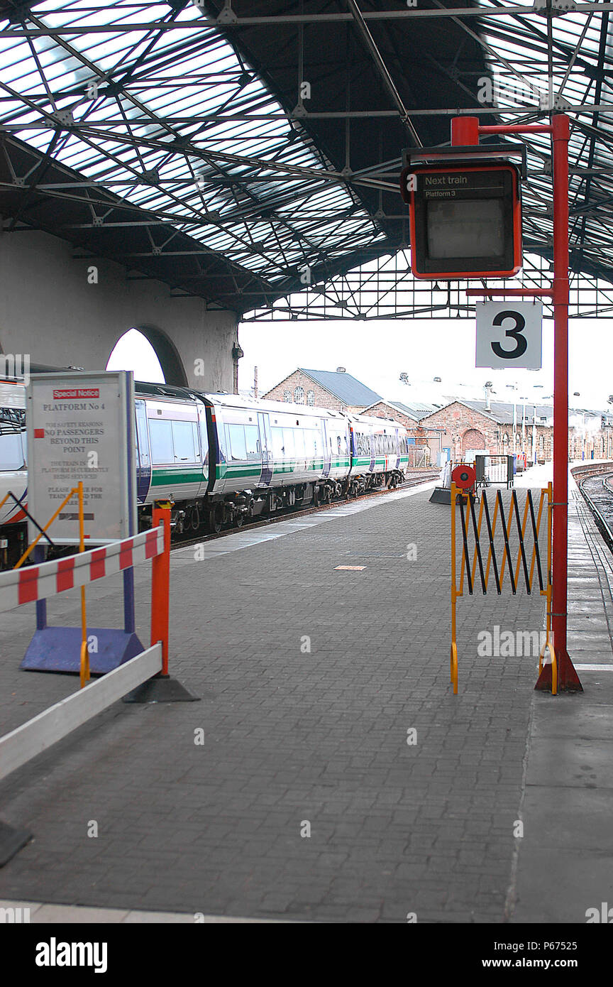 Perth to inverness train hi-res stock photography and images - Alamy